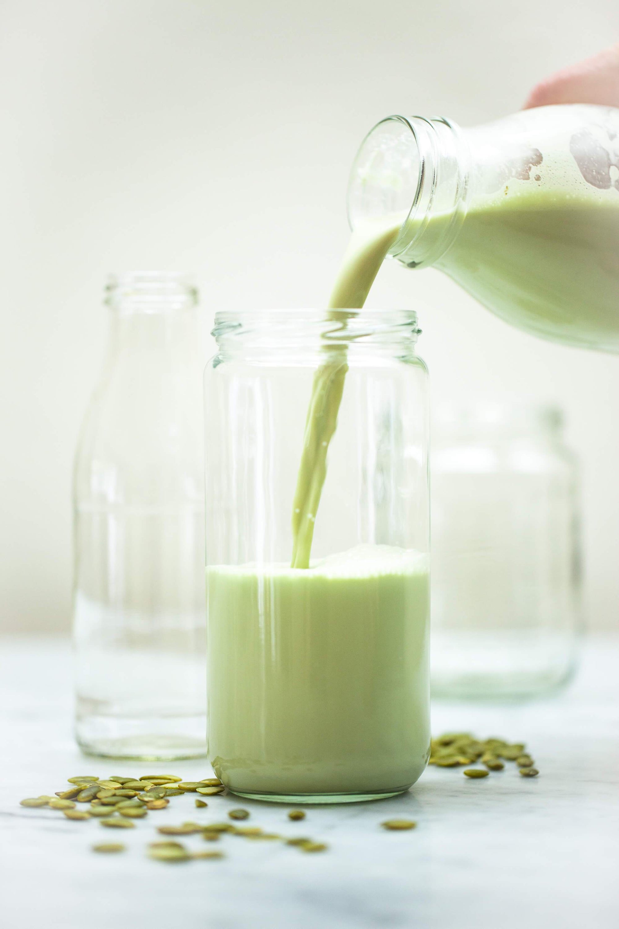 The Ultimate Guide to Dairy-Free Milks – The Healthy Chef